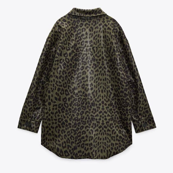 Zara | Tops | Zara Animal Leopard Print Overshirt Shacket In Hunter ...